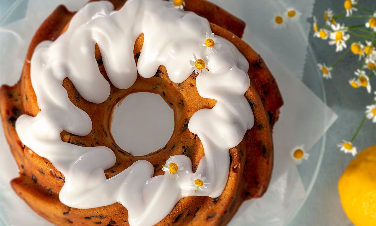 Keksas su razinomis ir glajumi Receptas | Dr. Oetker